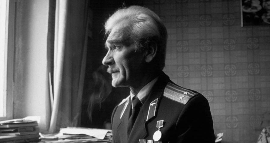 How Stanislav Petrov Saved The World From Nuclear War
