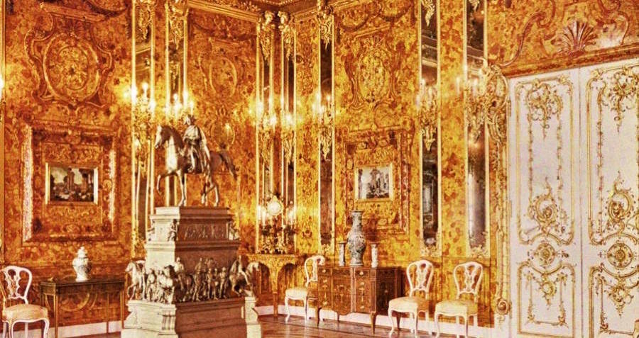 Inside The Amber Room And The Mystery Of Its Disappearance