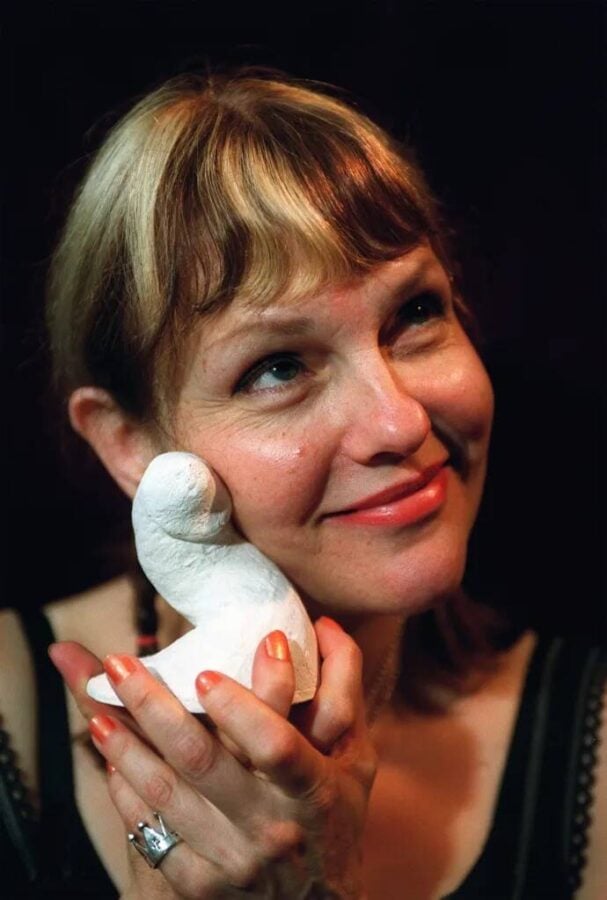 Cynthia Plaster Caster, The Groupie Who Cast Penises In Plaster