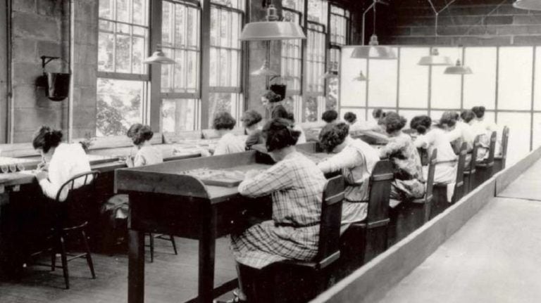 The Radium Girls, The Female Factory Workers Poisoned By Radioactive ...