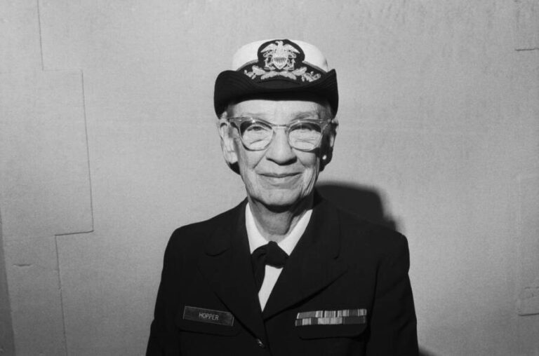 Grace Hopper, The Math Genius Who Revolutionized Computers