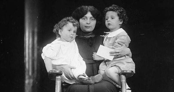 How The 'Titanic Orphans' Finally Found Their Way Back Home