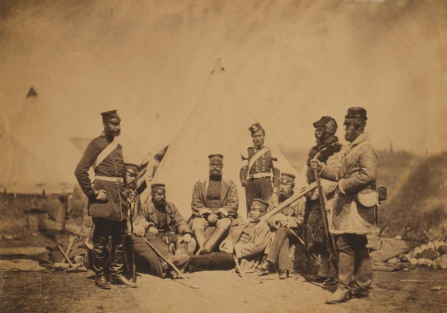 33 Crimean War Photos That Tell The Conflict's Bloody Story