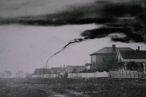 The History Of Photography In 27 Groundbreaking Images