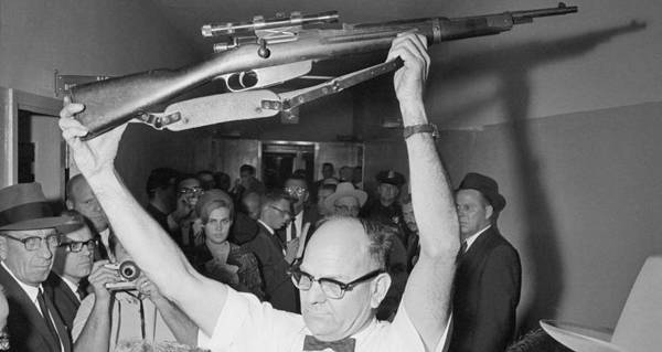 23 Famous Random Objects From History And Where They Are Now