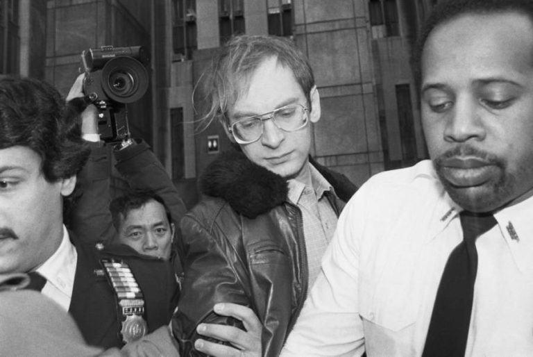 The Story Of Bernhard Goetz, The Mugging Victim Turned "Subway Vigilante"