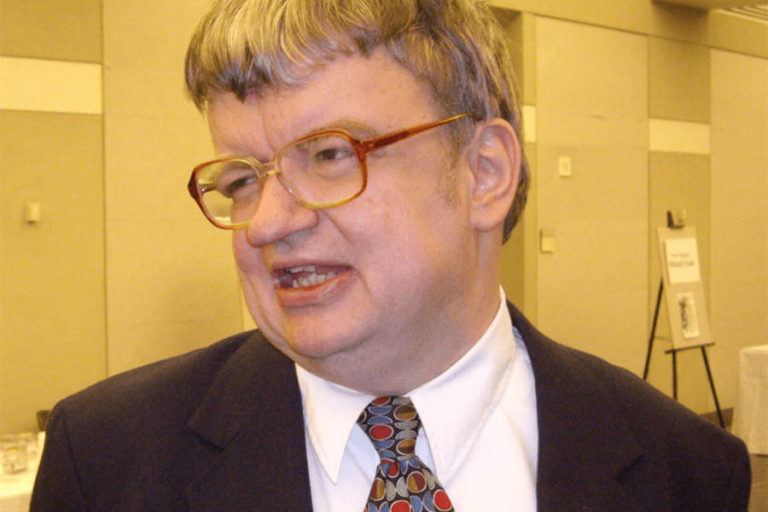 Kim Peek, The Real-Life 'Megasavant' Who Inspired 'Rain Man'