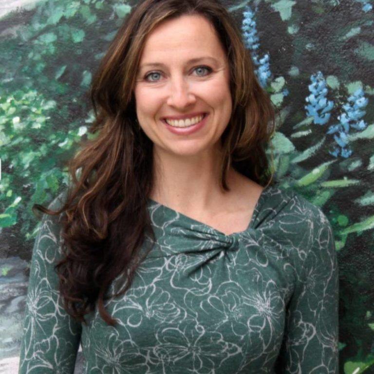 Beth Thomas, The 'Child Of Rage' Who Tried To Kill Her Brother