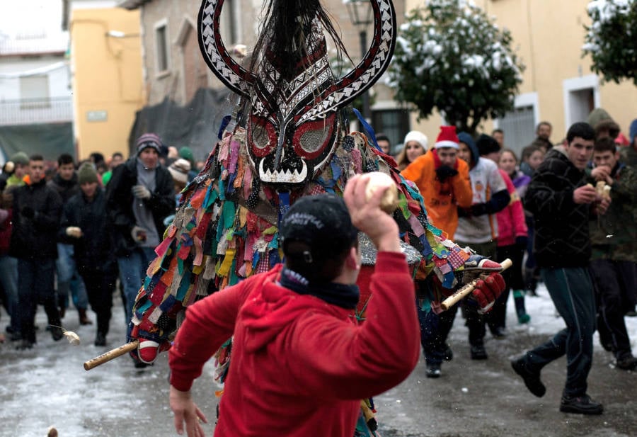 26 Weird Holidays And Bizarre Festivals From Around The World