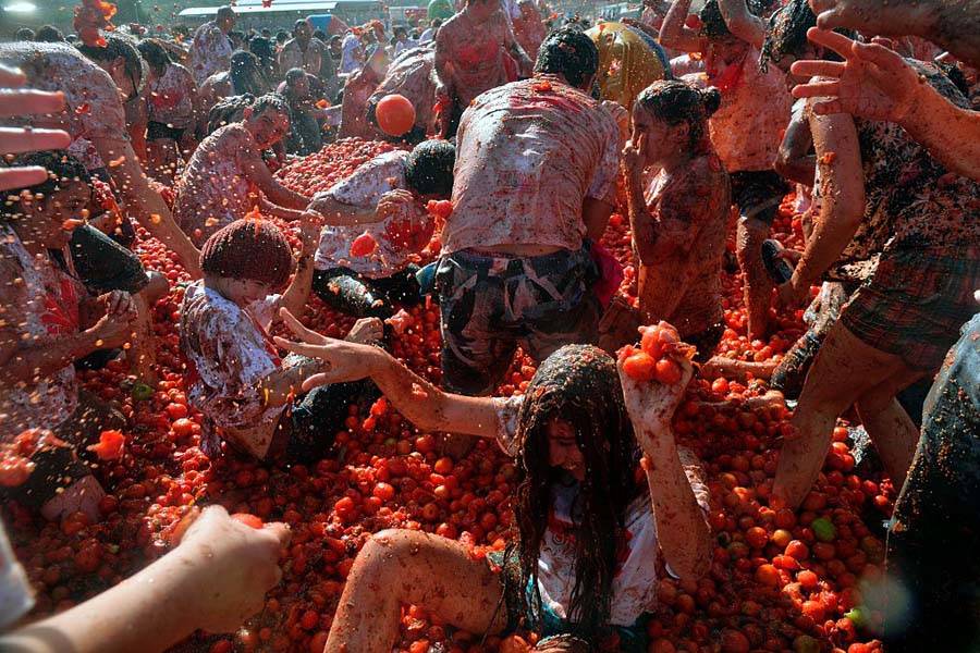 26 Weird Holidays And Bizarre Festivals From Around The World