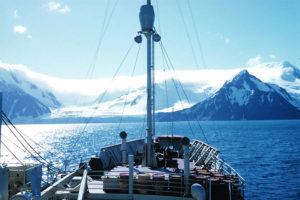 Elephant Island Might Be The Most Beautiful Deserted Place On Earth