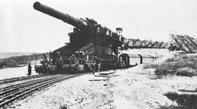 Schwerer Gustav Gun: The Biggest Cannon In The World