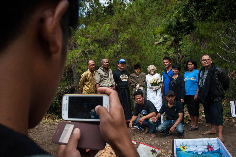 The Fascinating Death Rituals Of Indonesia's Toraja People
