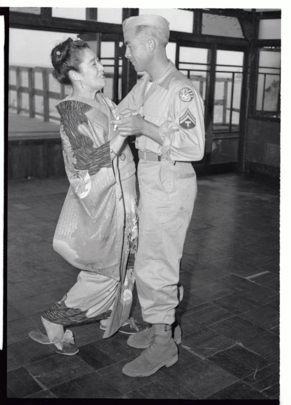 Geisha History And Photos That Separate Fact From Fiction