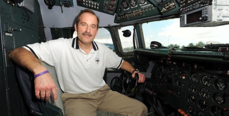 Jeff Skiles, The "Miracle On The Hudson" Co-Pilot to Captain Sully