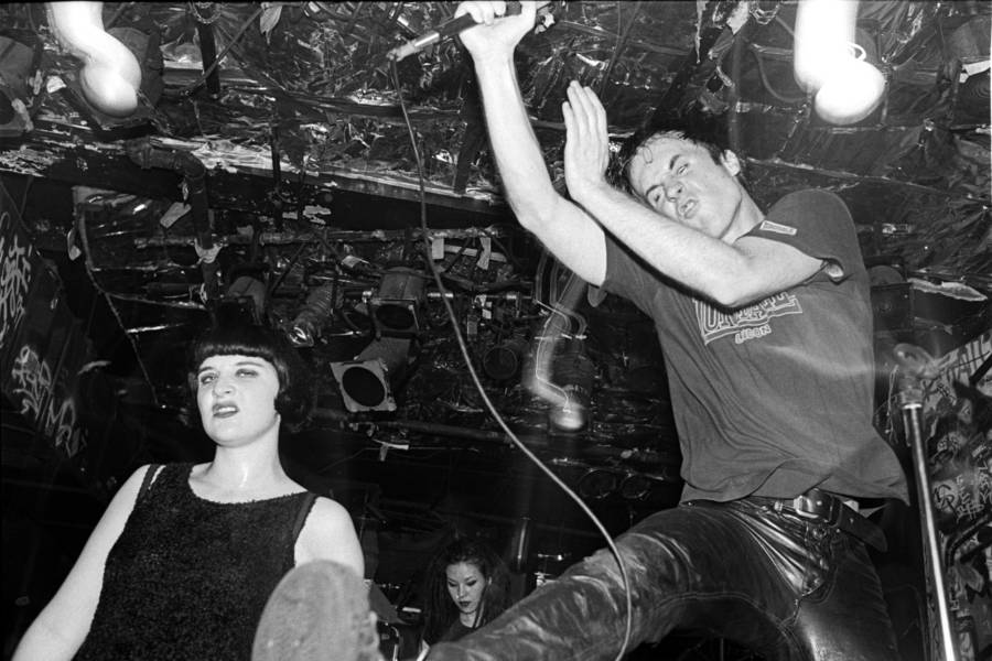 CBGB: 33 Photos From The Heyday Of New York City Punk Rock