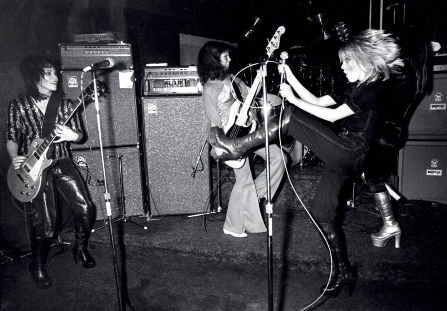 CBGB: 33 Photos From The Heyday Of New York City Punk Rock