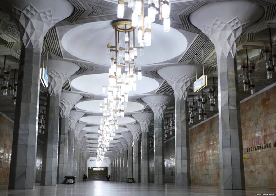 Tashkent Metro: 33 Pictures Of Uzbekistan's Secret And Stunning Subway