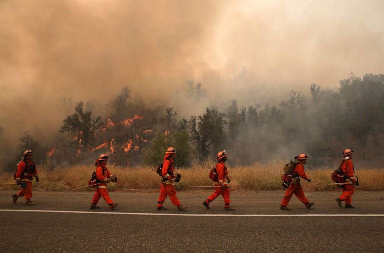 Inmates In California Are Fighting Wildfires For $1 Per Hour