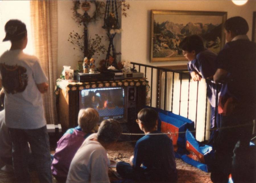 90s Pictures That Perfectly Capture The End To The 20th-Century