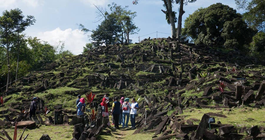 Is Gunung Padang In Indonesia The Oldest Pyramid In The World?