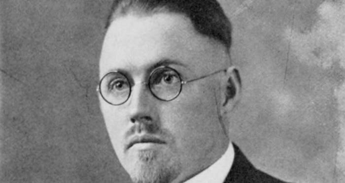 John Brinkley: The "Doctor" Who Used Goat Balls As A Cure-All