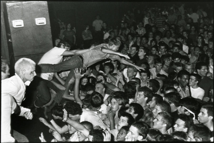 44 Candid Images Of Real Life In 1980s Los Angeles