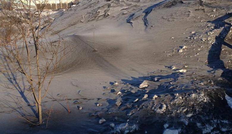 Coalmining Regions Of Russia Are Being Plagued With Toxic Black Snow