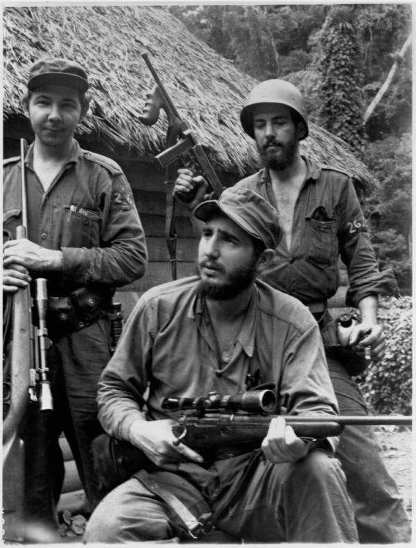 Fidel Castro, Che, And The Cuban Revolution In 33 Stunning Pictures