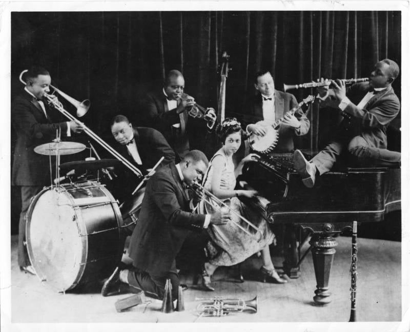 The Roaring Twenties In 33 Images To Capture The Jazz Age In Full Swing