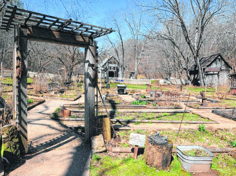 The Entire Town Of Story, Indiana — Population 3 — Is Up For Sale