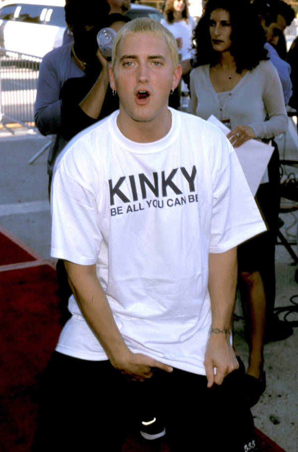 44 Classic Photos Of 90s Hip-Hop And Rap Icons In Their Prime