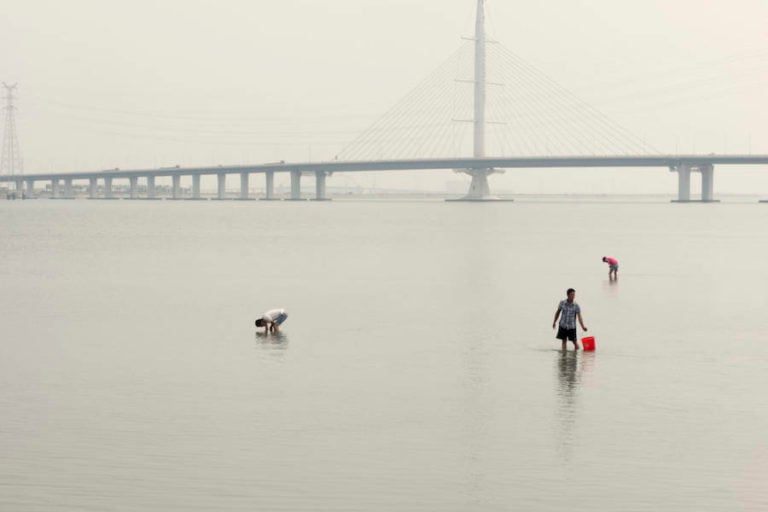 Inside The Ghost Cities Of China That Look Like A Futuristic Dystopia