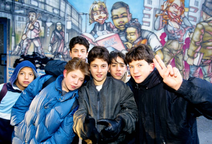 44 Classic Photos Of 90s Hip-Hop And Rap Icons In Their Prime