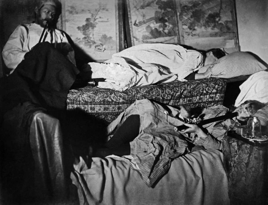 Inside The Opium Dens Of The Victorian Era