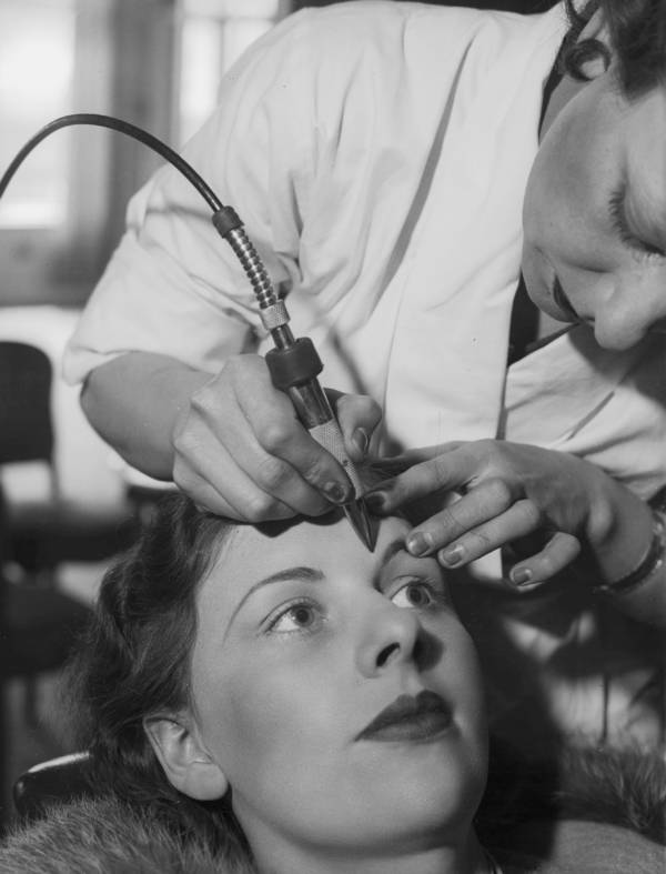 A Look Inside The Weird Vintage Health And Beauty Trends Of Yesteryear
