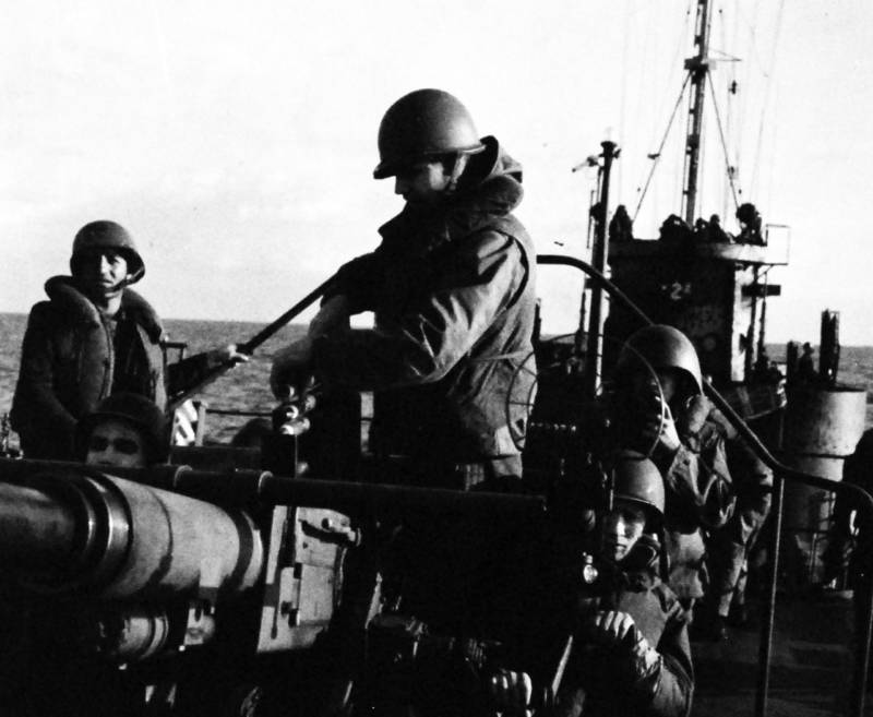 Battle Of Iwo Jima: 44 Photos Of The Brutal 36-Day Clash