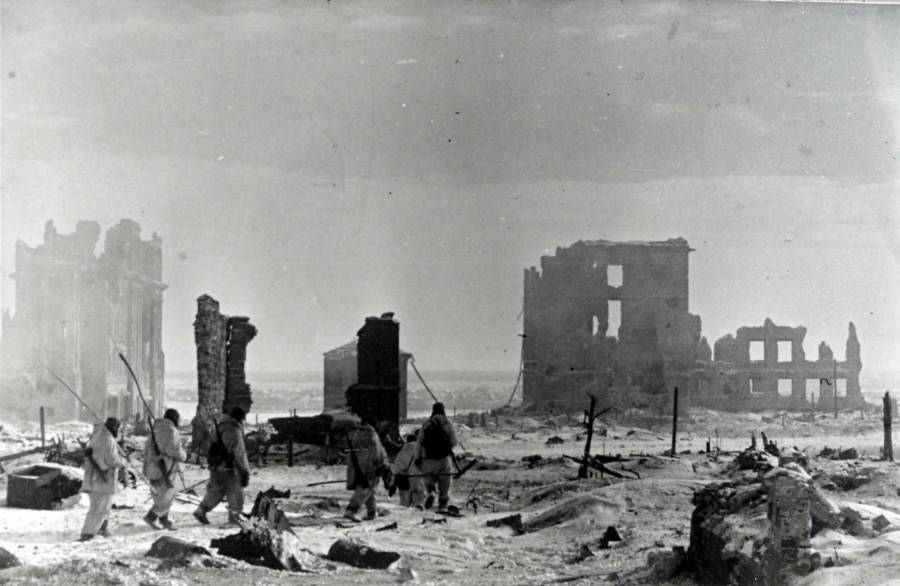 Battle Of Stalingrad: 36 Photos From WW2’s Deadliest Clash