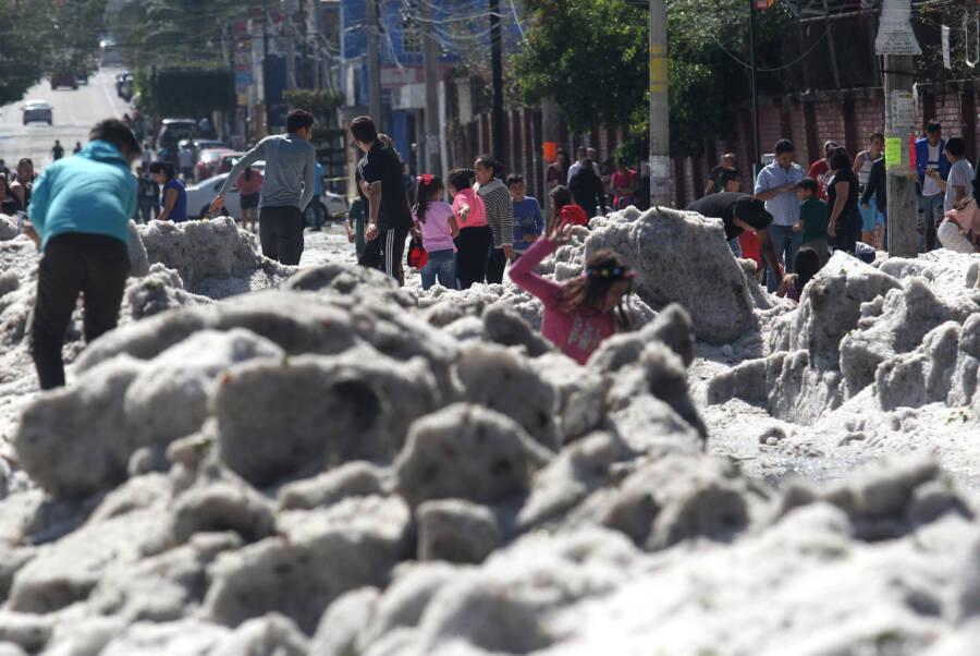 A Huge Mexican Hail Storm Buried The Central Town of Guadalajara