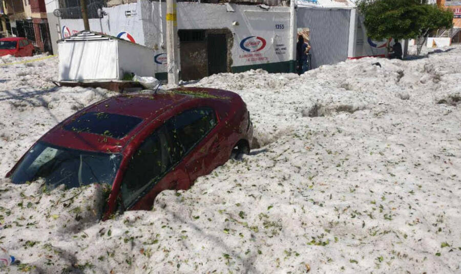 A Huge Mexican Hail Storm Buried The Central Town of Guadalajara