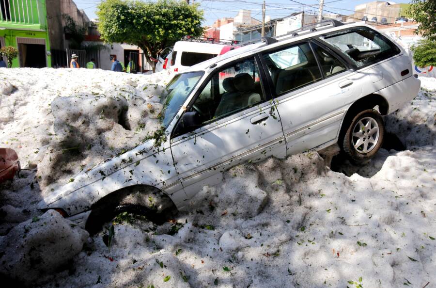 A Huge Mexican Hail Storm Buried The Central Town of Guadalajara