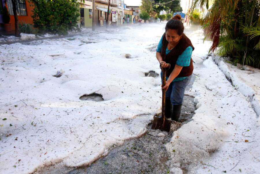 A Huge Mexican Hail Storm Buried The Central Town of Guadalajara