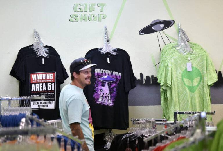 Area 51: Inside Conspiracy Theorists' Favorite Classified Facility