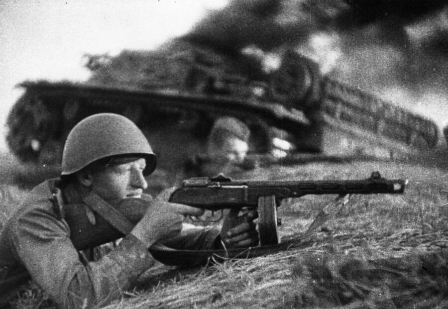 World War 2's Eastern Front From Stalingrad To Berlin In 48 Photos