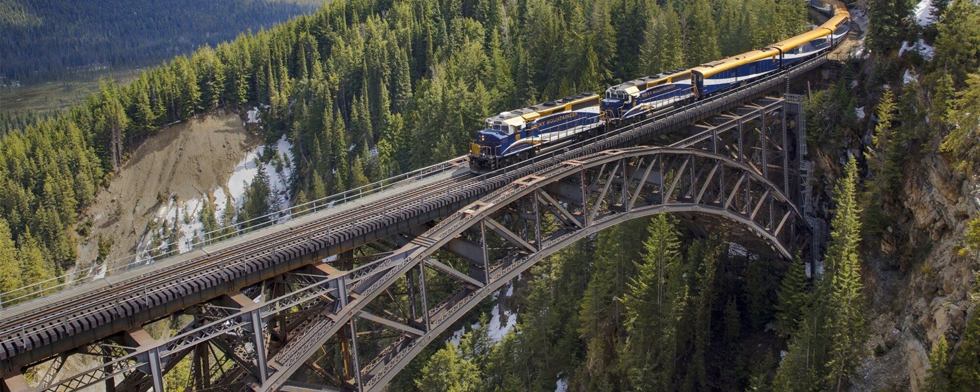 Rocky Mountaineer GoldLeaf: Inside The Glass-Domed Train