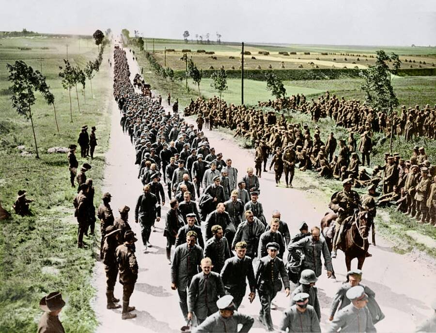 32 Colorized Images That Reveal The Horrors Of World War 1