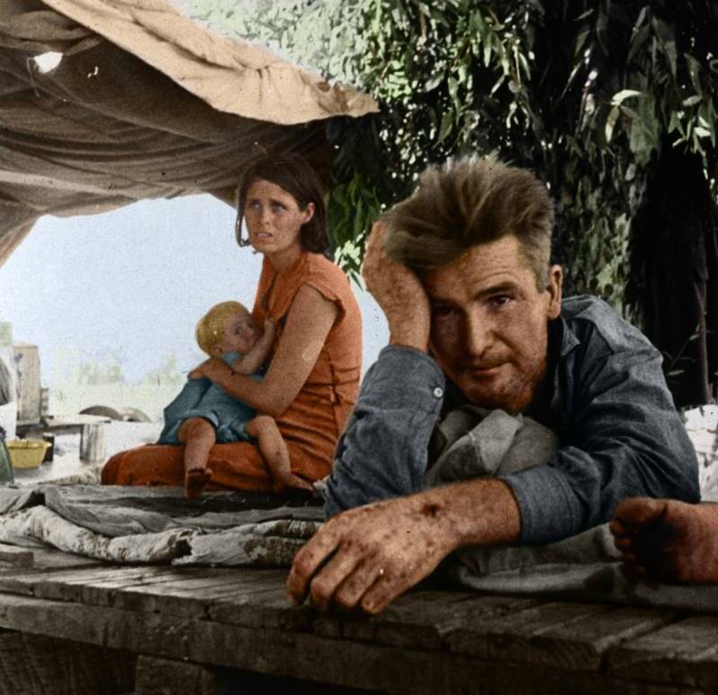 99 Colorized Photos From History's Most Iconic Moments