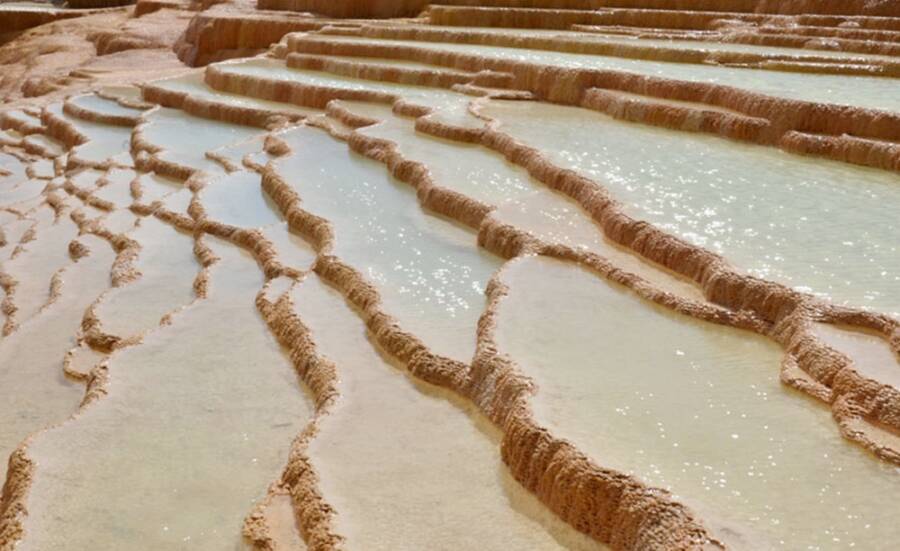 Stunning Photos Of Badab-e Surt, Iran's Natural Terraced Hot Springs
