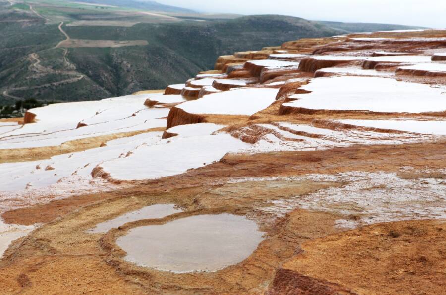 Stunning Photos Of Badab-e Surt, Iran's Natural Terraced Hot Springs
