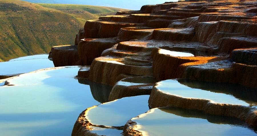 Stunning Photos Of Badab-e Surt, Iran's Natural Terraced Hot Springs